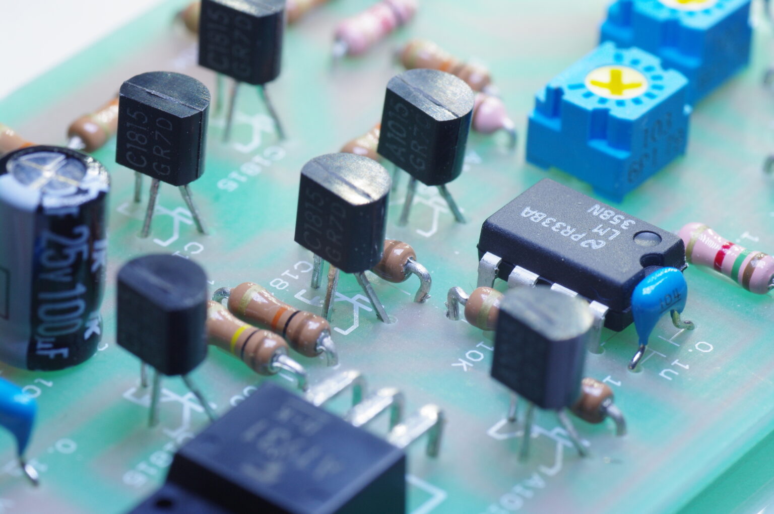 The history and evolution of semiconductors - Orbray MAGAZINE - Orbray ...
